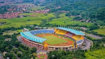 Laga Piala Dunia U-17 Di Stadion Si Jalak Harupat, Kabupaten Bandung ...