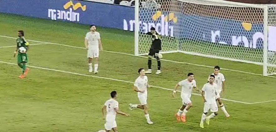 Hempaskan Arab Saudi 2-0, Tim Garuda Duduk Diperingkat Tiga Klasemen ...