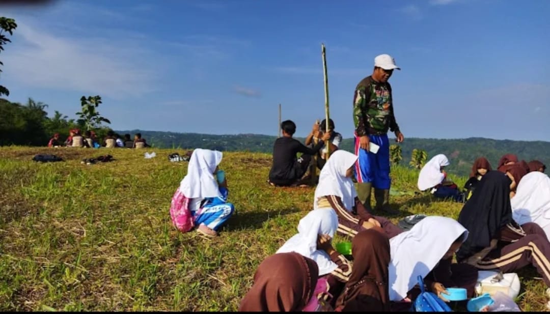 Desa Loji dan Gunung Gelendrung: Harmoni Wisata Alam dan Lumbung ...